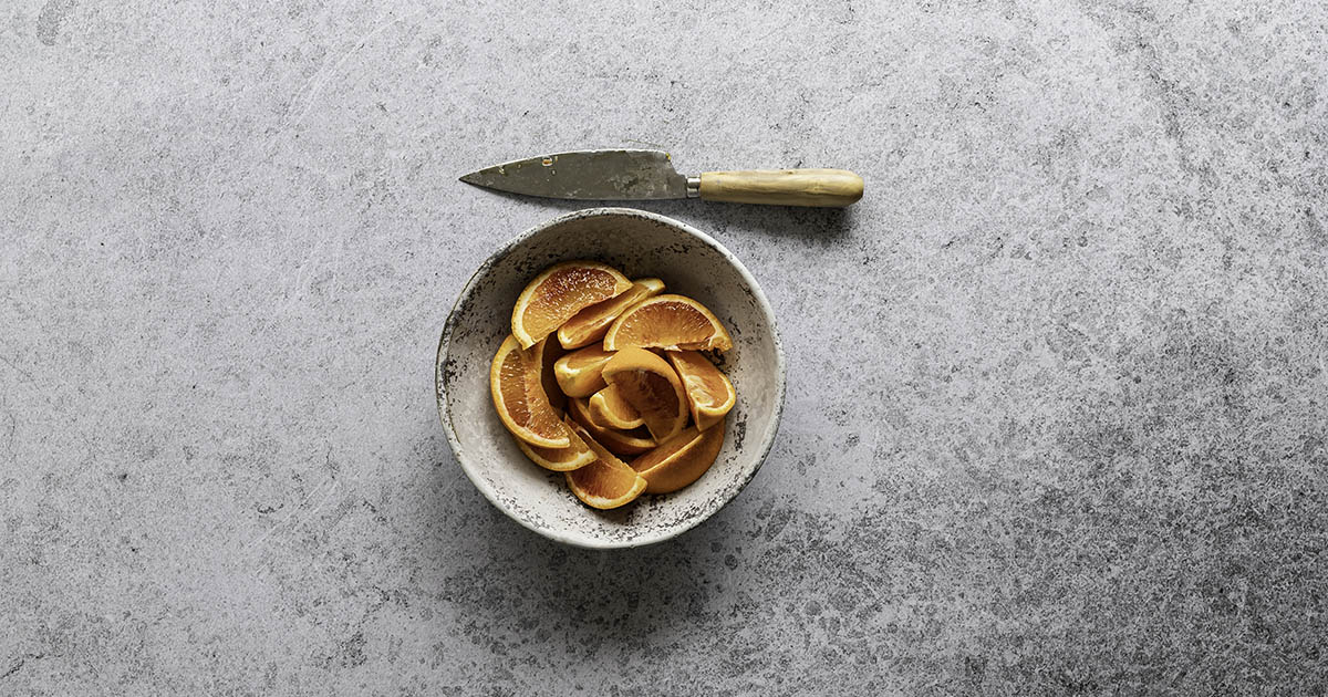 Cool photo backdrop, beautiful structure and grey color nuances