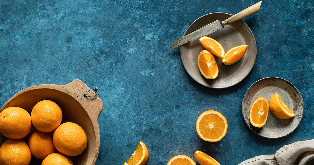 Deep blue color backdrop with highlights for photography and video